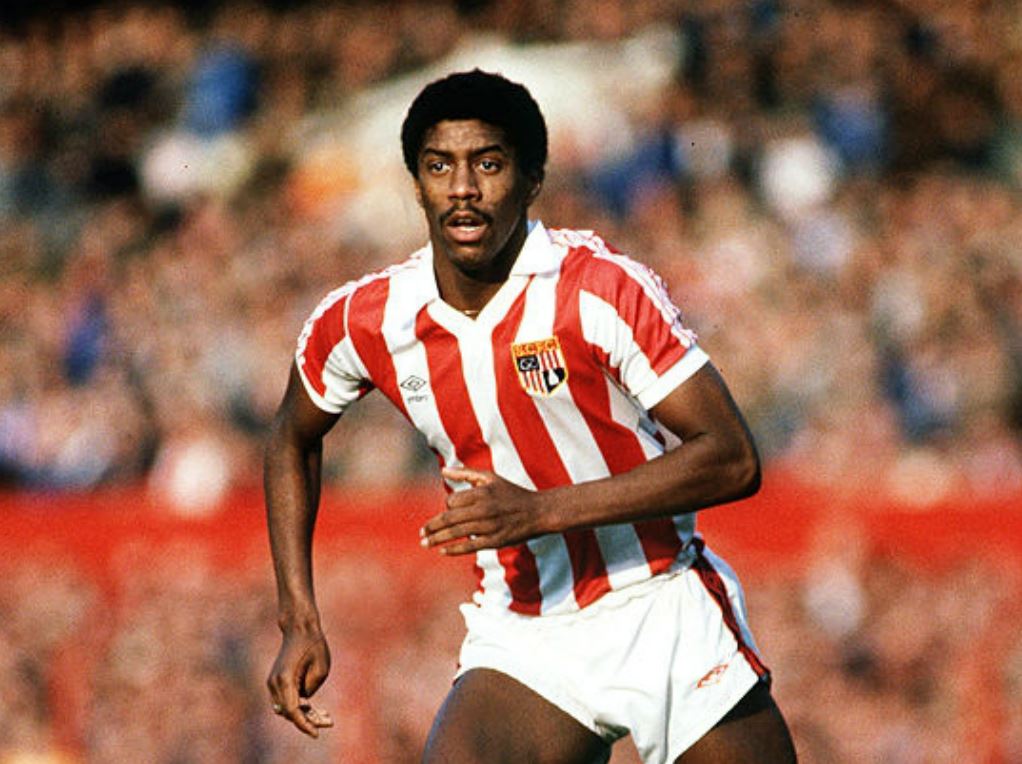 Liverpool-Stoke : Une affaire de Chamberlain - SFR Sport